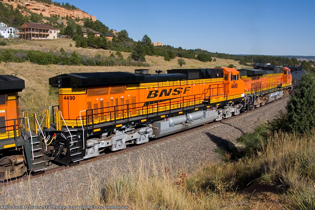 BNSF 4490
